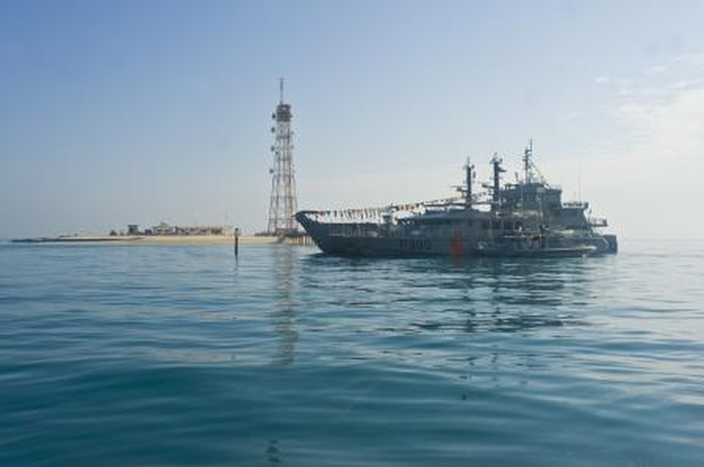 DVIDS - News - Kuwait kicks off month of 50/20 festivities at Qaruh Island