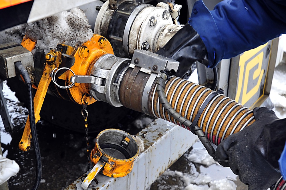 DVIDS - News - DLA Energy provides ground fuels to Japan disaster relief