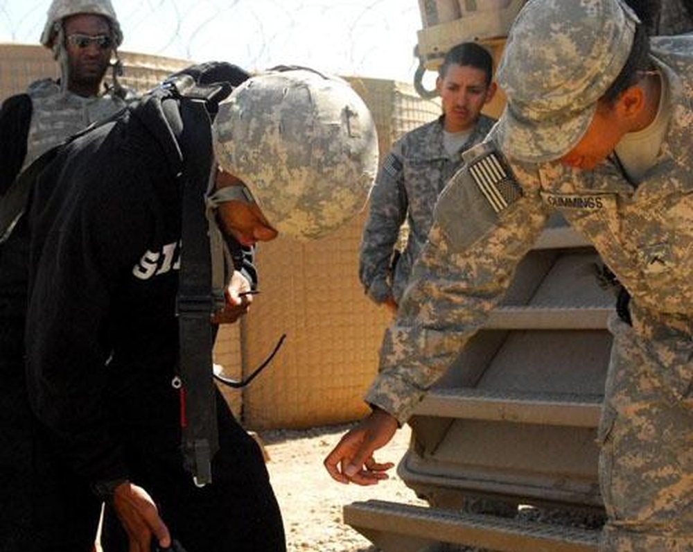 DVIDS - News - Appreciating the moments: Rapper Chamillionaire learns ...