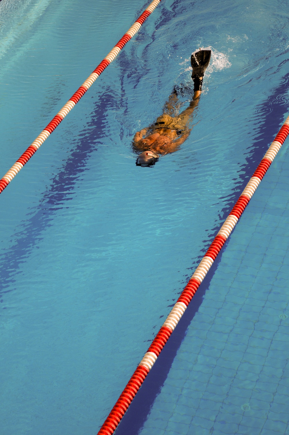 DVIDS - News - The amazing underwater Carr