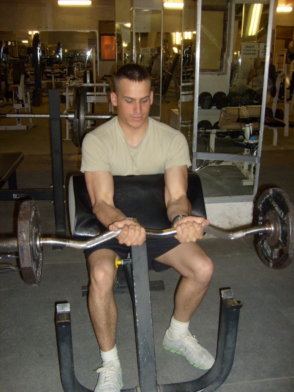 DVIDS - News - Deployed soldiers dedicate free time to improve fitness