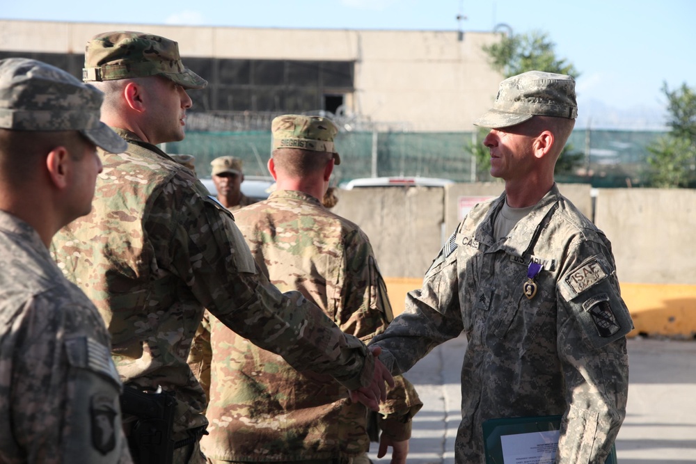 DVIDS - Images - Purple Heart ceremony at Bagram Air Field [Image 2 of 3]
