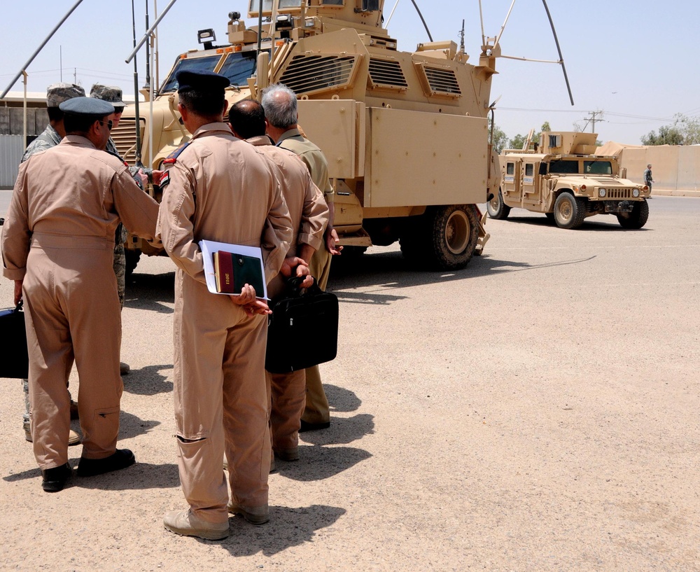 DVIDS - Images - Iraqi Air Force Leadership tour Joint Base Balad