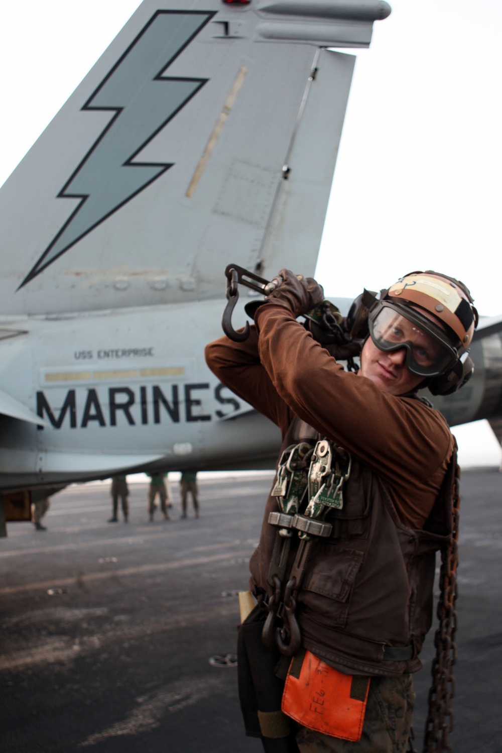 DVIDS - News - TAD Marine energizes powerline