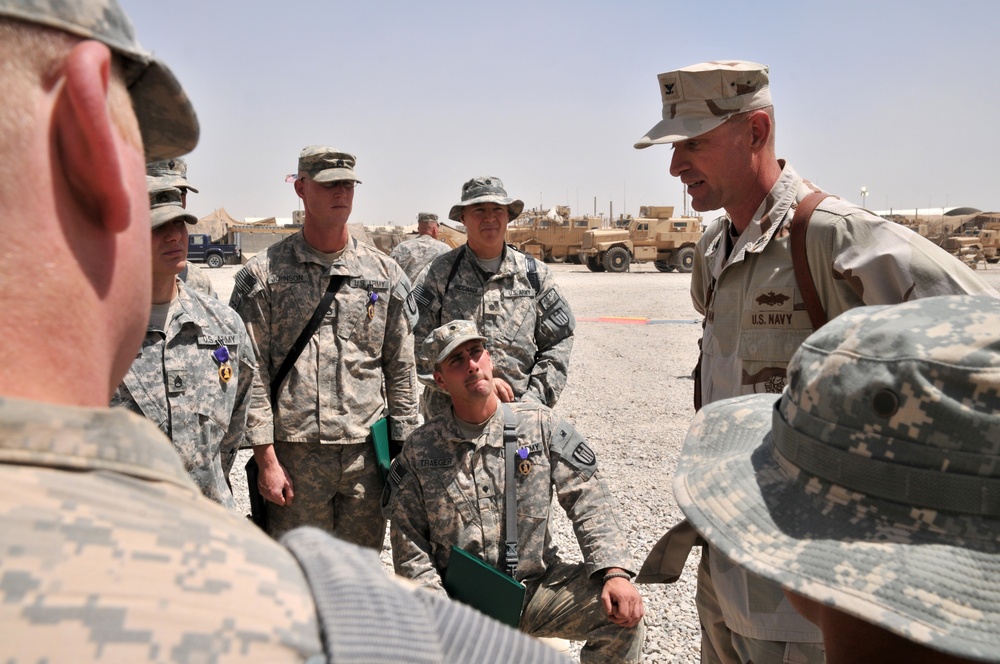 DVIDS - Images - Twelve Task Force Overlord soldiers awarded the Purple ...