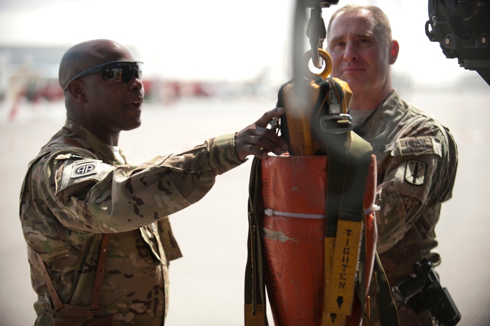 DVIDS - Images - ISAF aircraft/weapons familiarization [Image 8 of 11]