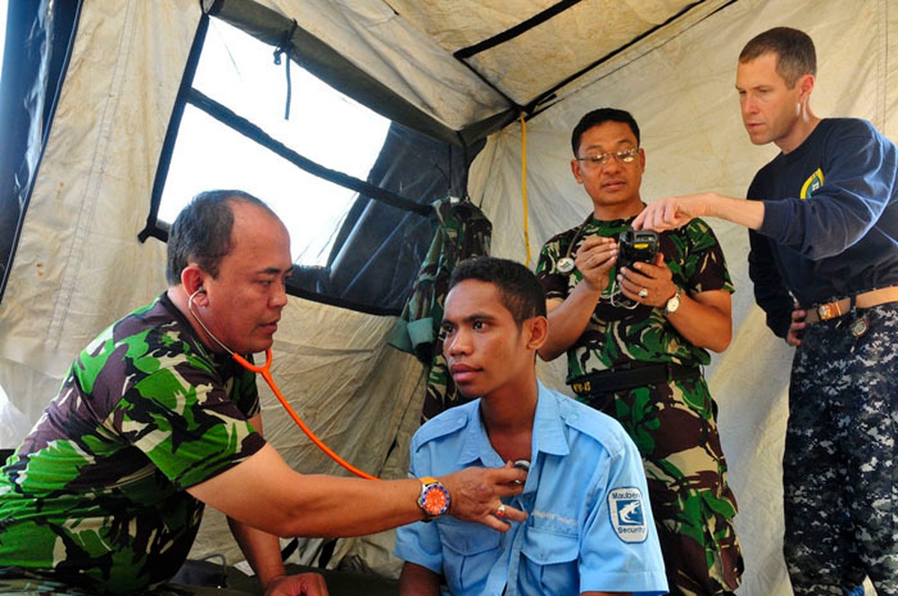 DVIDS - News - Pacific Partnership competes in marathon for peace in Dili