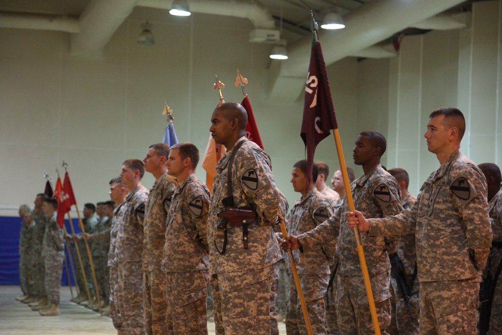 DVIDS - Images - Transfer of authority ceremony [Image 6 of 6]