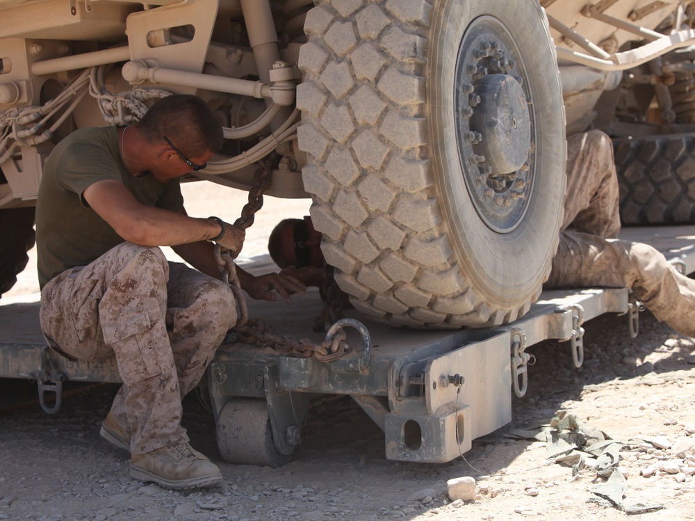 DVIDS - News - 2nd Maintenance Battalion Marines stay busy supporting ...