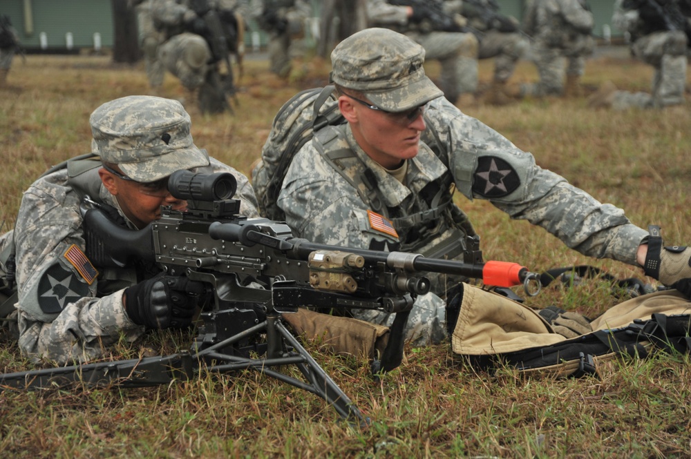 DVIDS - Images - US soldiers train at Sam Hill during Talisman Sabre ...