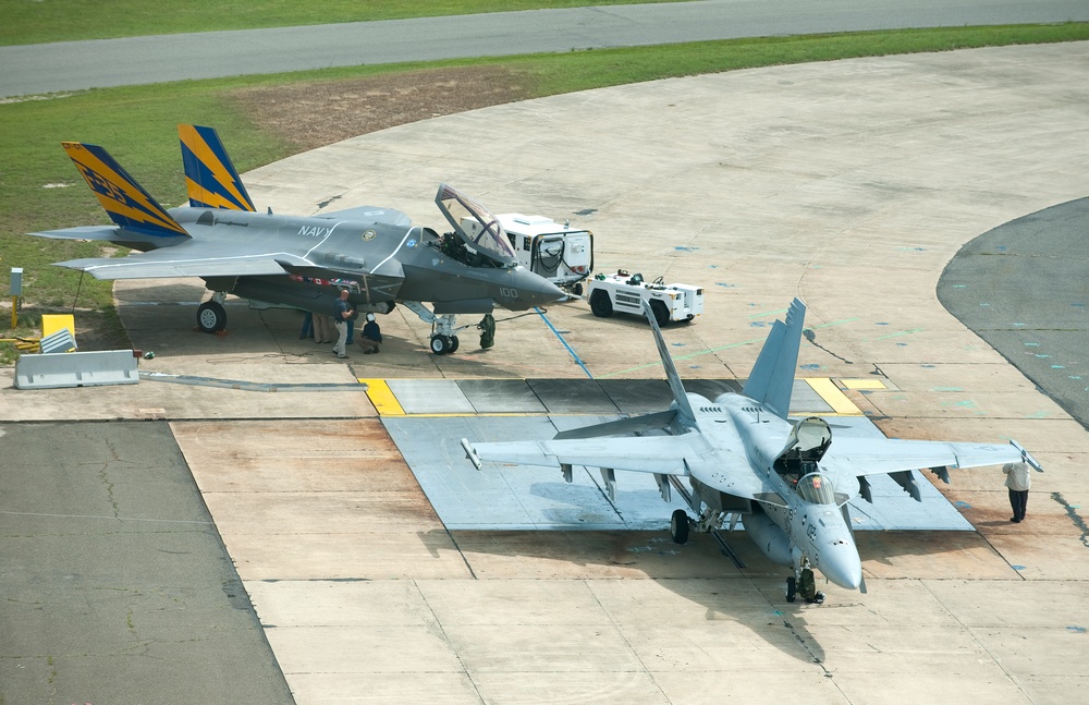 DVIDS - Images - Test aircraft [Image 2 of 10]