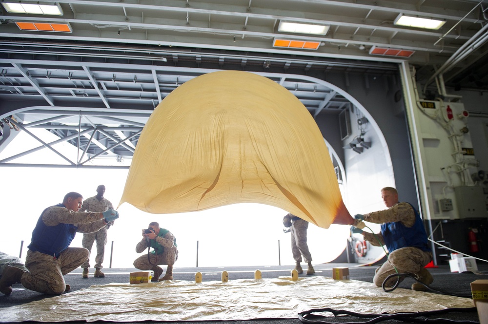 DVIDS - News - MEU launches communications balloon