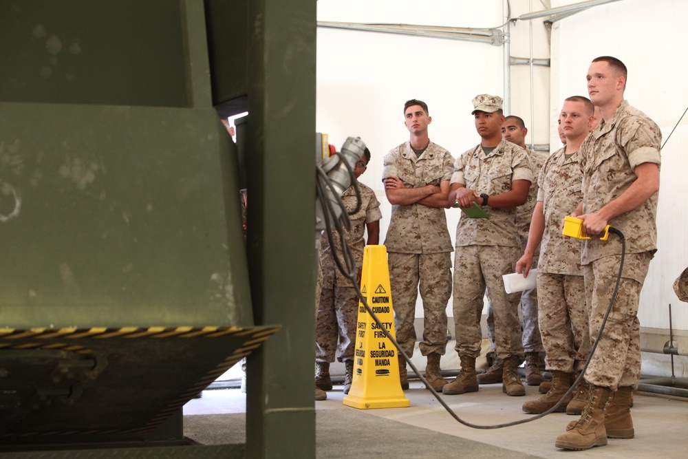 DVIDS - Images - Train the trainer: Marines prepare for vehicle ...