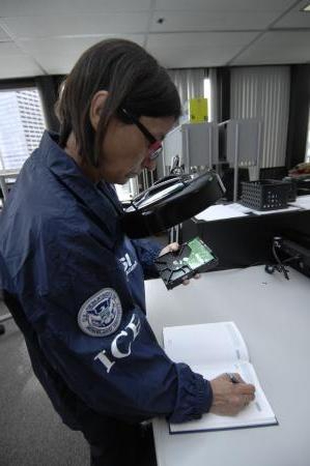 DVIDS - Images - ICE Computer Forensics Laboratory [Image 8 of 8]