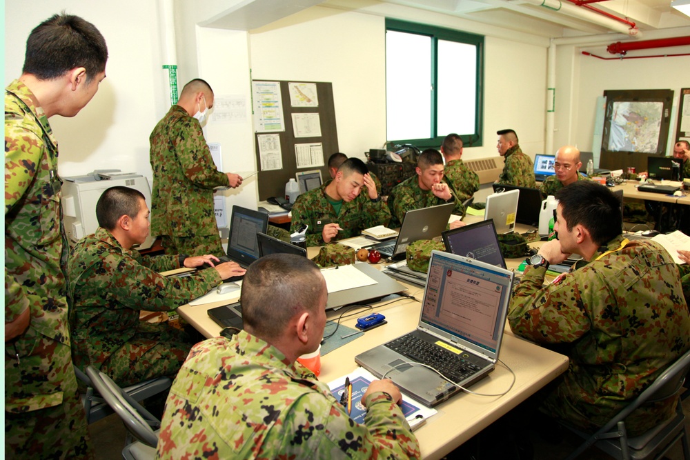 DVIDS - News - Staff exercise coordinates Iron Fist 2012