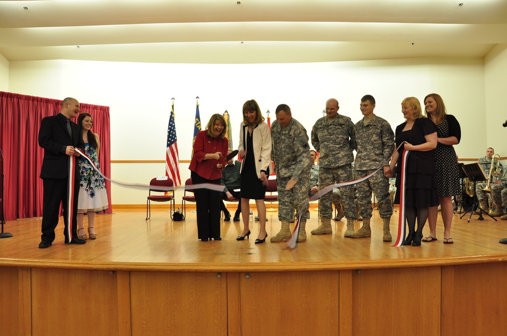 DVIDS - News - Army Reserve opens the fourth Army Strong Community Center
