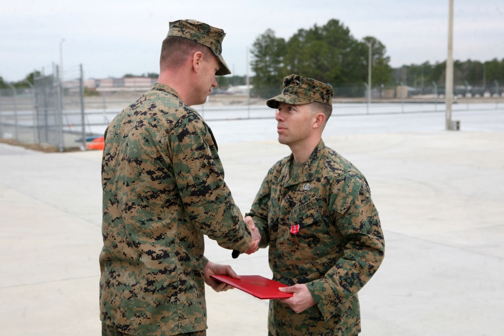 DVIDS - News - EOD technicians earn bronze stars for heroism