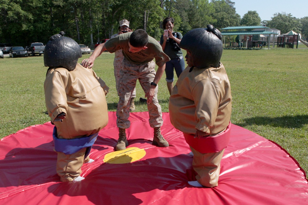 DVIDS - Images - HQSPBn hosts kids boot camp [Image 2 of 2]