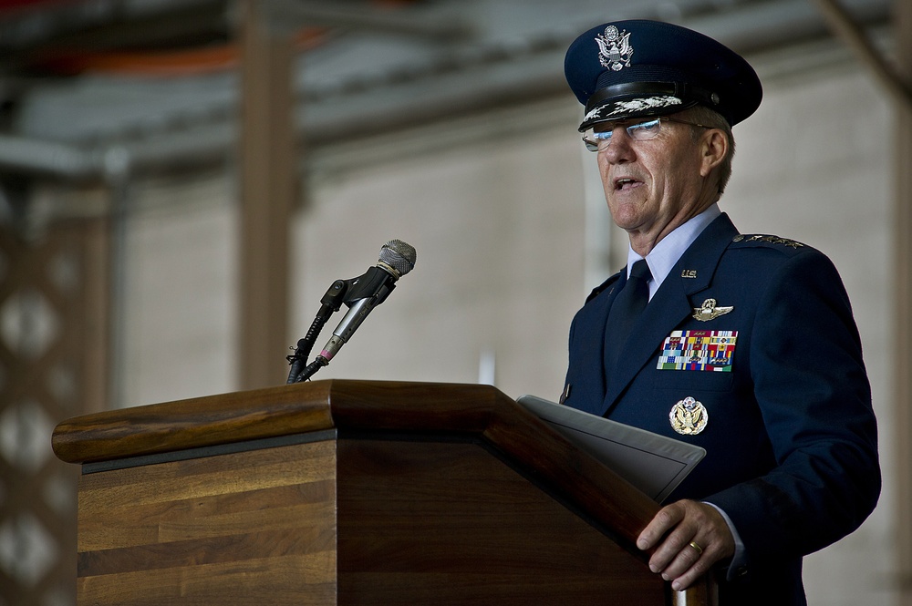 DVIDS - Images - Pacific Air Forces change of command [Image 13 of 15]