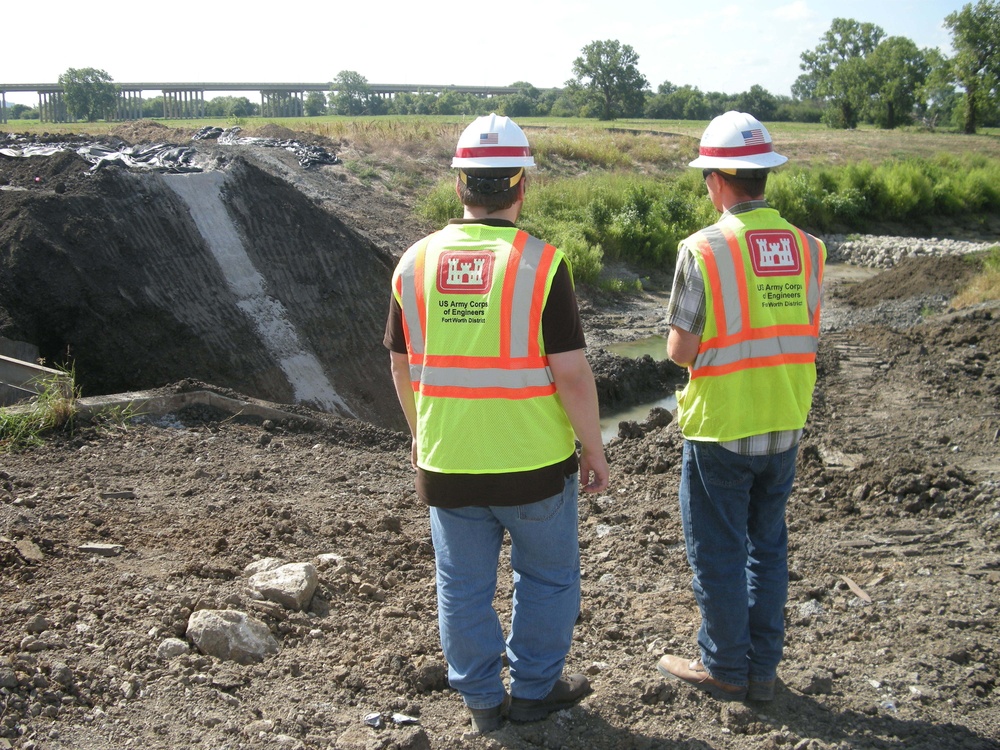 DVIDS - Images - Outflow cut shows cross-section of Dallas Floodway ...