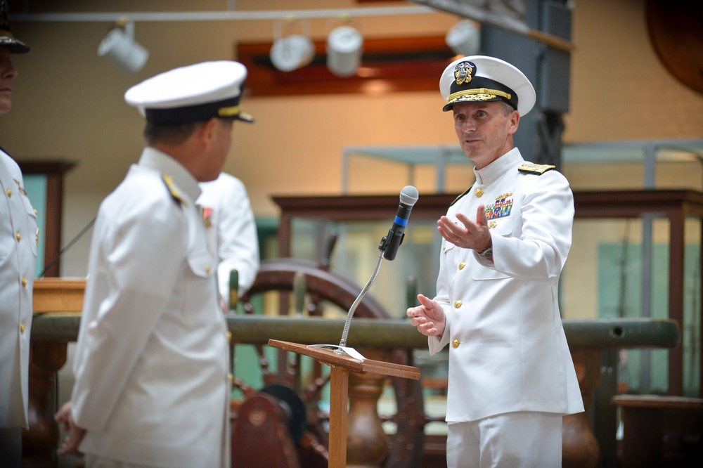 DVIDS - Images - Full honors ceremony and troop inspection [Image 3 of 5]