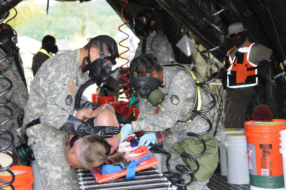 DVIDS - News - 1st MEB rises to challenge 1st during field exercise ...