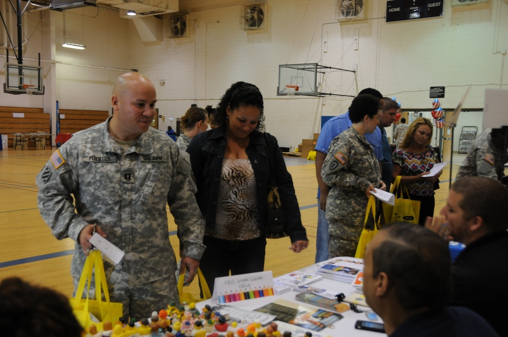 DVIDS - News - Deployment fair helps soldiers, families prepare