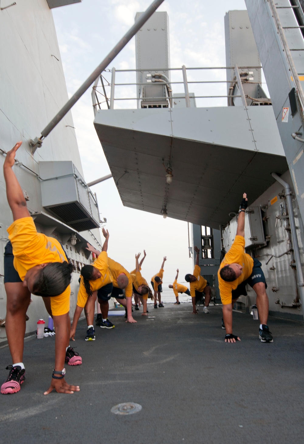 DVIDS - Images - Sailors conduct physical training aboard USS Winston S ...