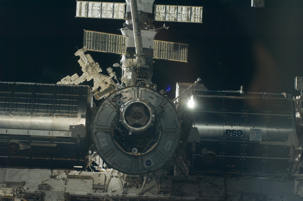 DVIDS - Images - ISS during arrival of STS-127 Space Shuttle Endeavour