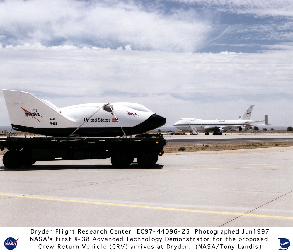 DVIDS - Images - X-38 Arrival at NASA Dryden on June 4, 1997