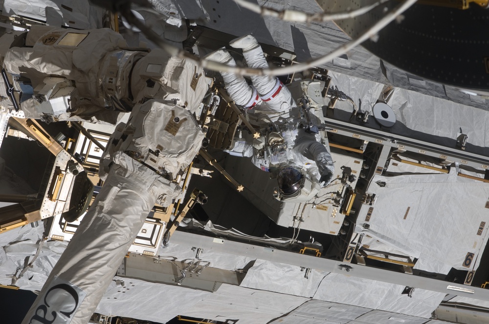 DVIDS - Images - STS-119 Extravehicular Activity EVA 3 Clean-Up OPS