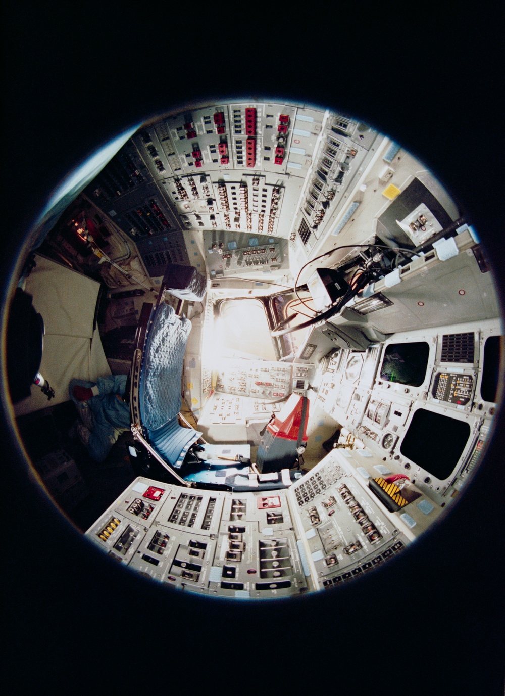 DVIDS - Images - Two new views of orbiter forward flight deck from KSC