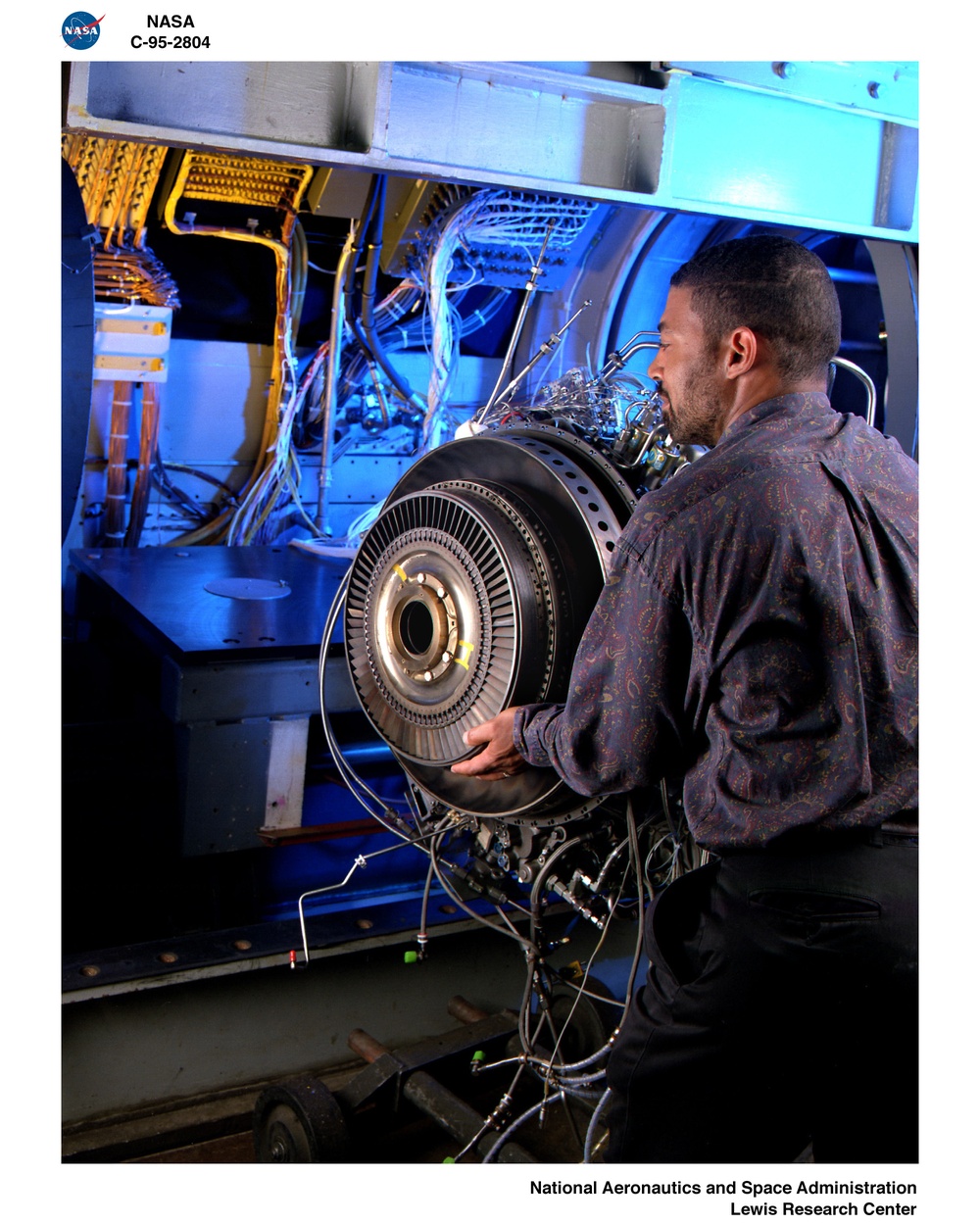 DVIDS - Images - T55 engine installed in Engine Cumbustion Research Lab ...