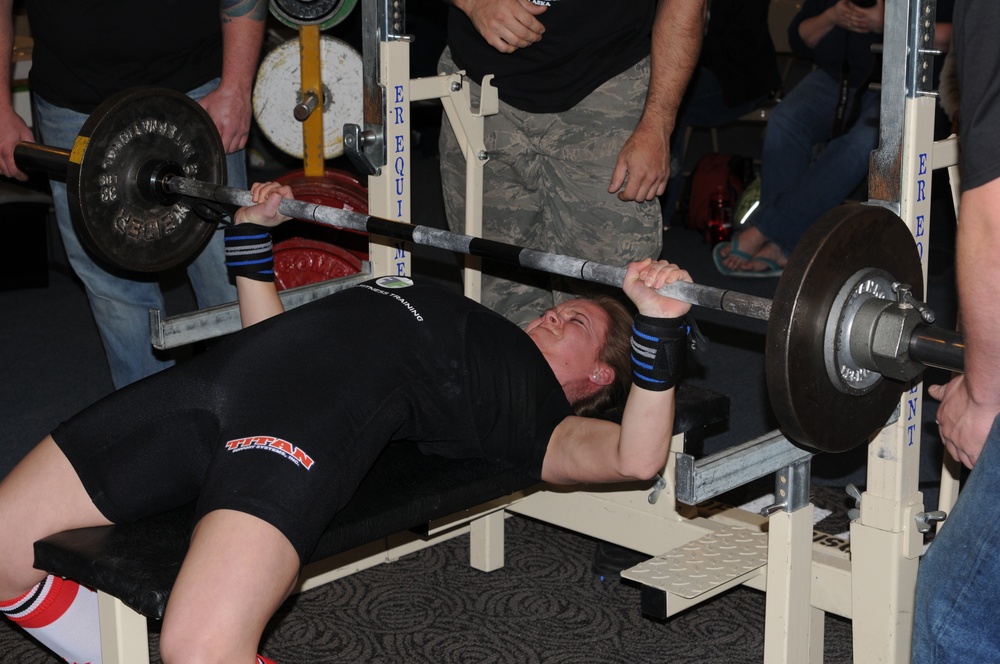 DVIDS - News - Spartan paratroopers set records at power lifting event