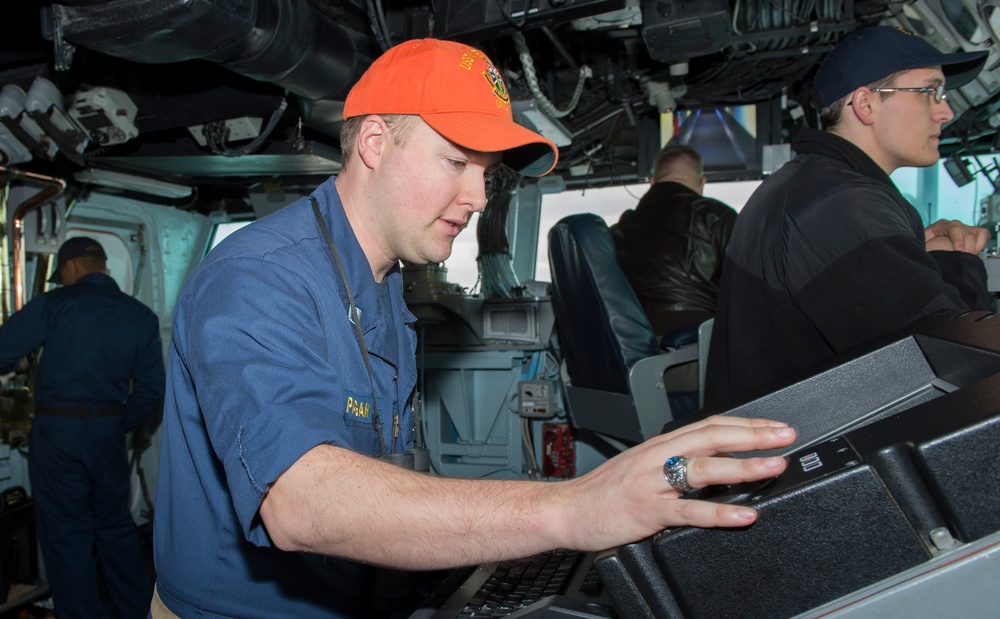 DVIDS - Images - Standing watch [Image 4 of 6]