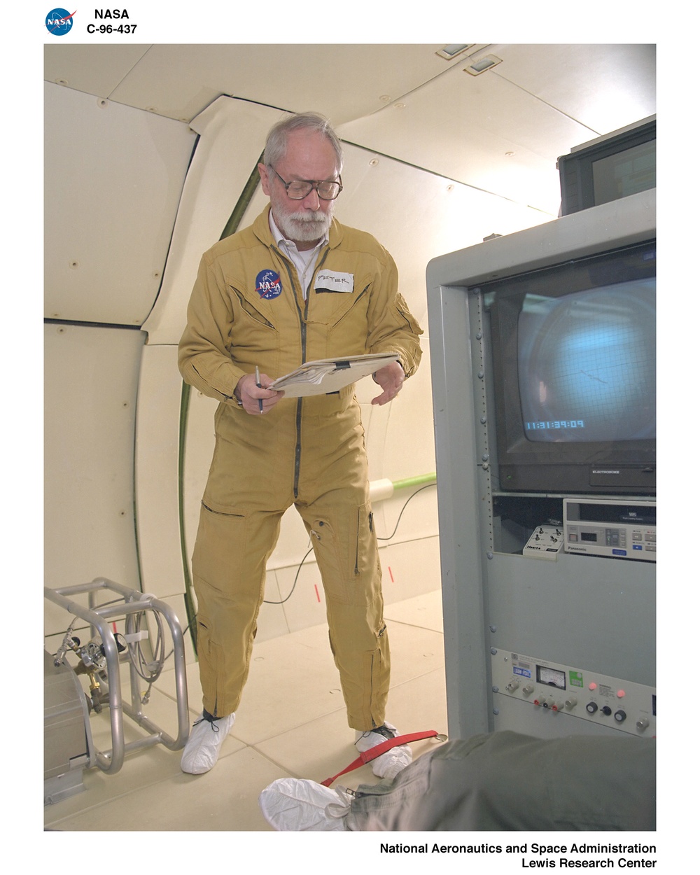 DVIDS - Images - DYNAMIC IN SUPERFLUID HELIUM IN LOW GRAVITY - DC-9 ...