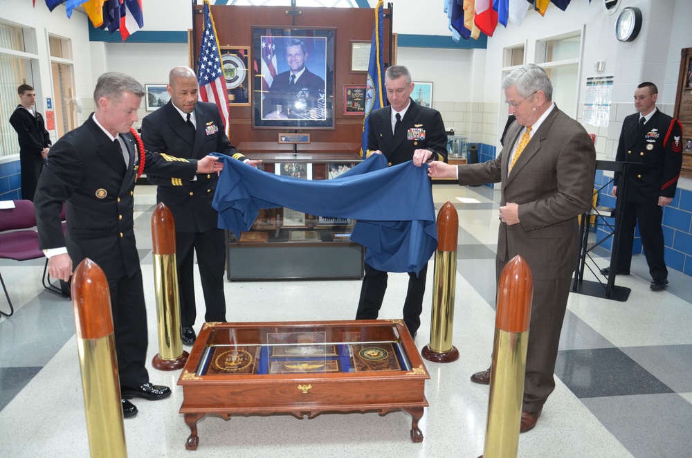 DVIDS - Images - USS Cole [Image 2 of 2]