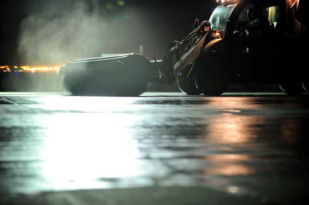 DVIDS - Images - Expanding capabilities [Image 3 of 5]