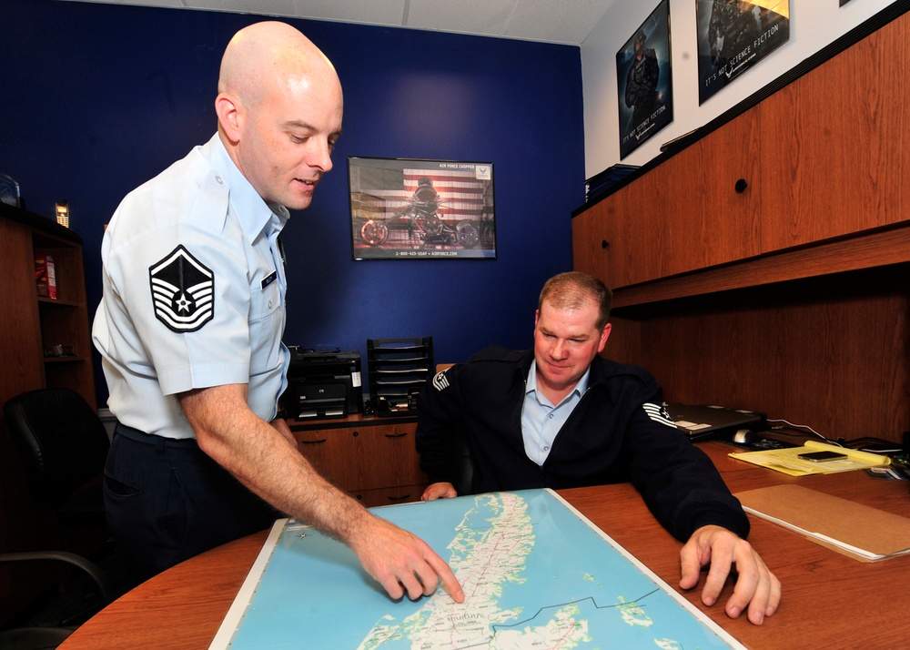 DVIDS - News - Recruiters find key to success