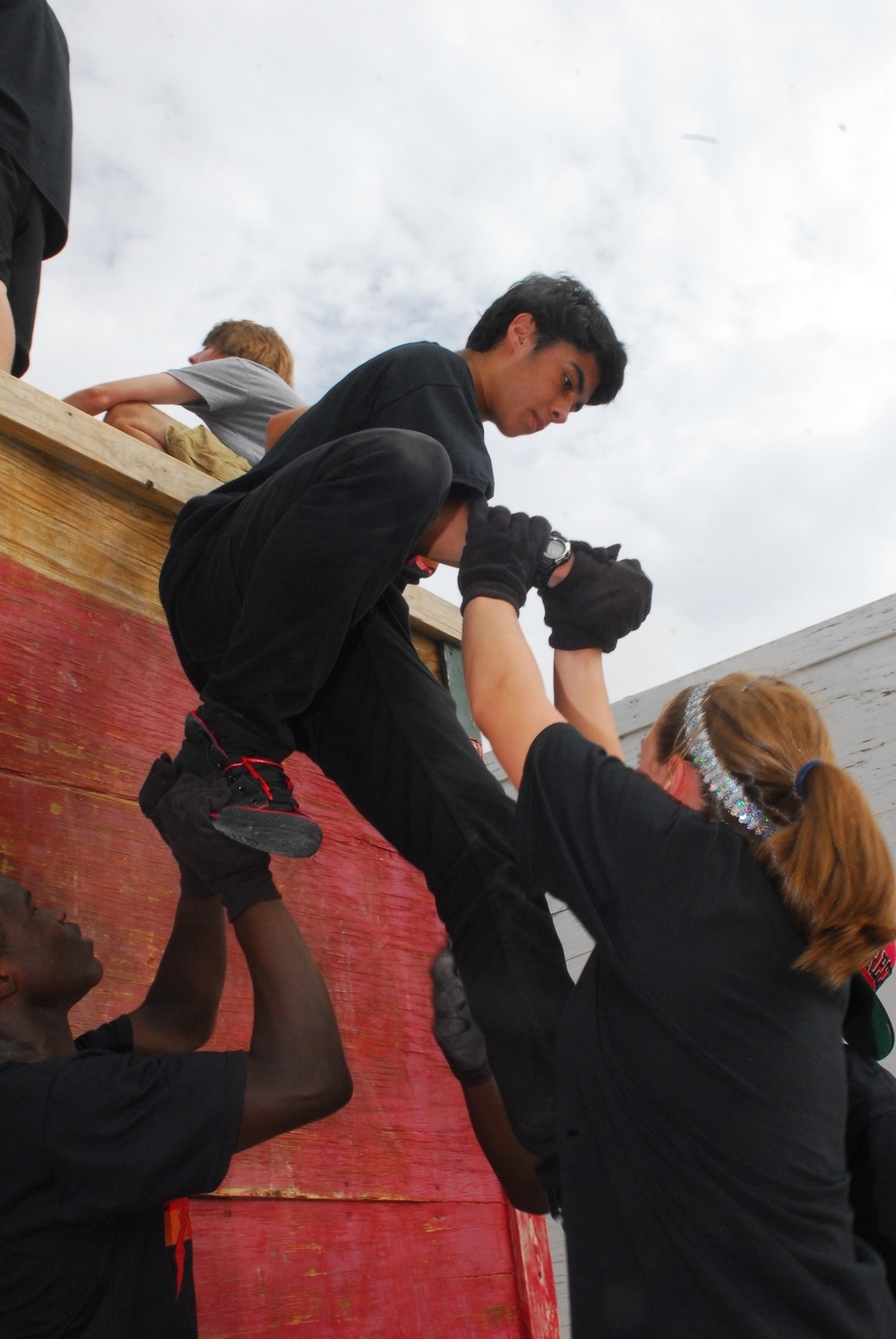 DVIDS - News - Rail Gunner teens get extreme day of Army life