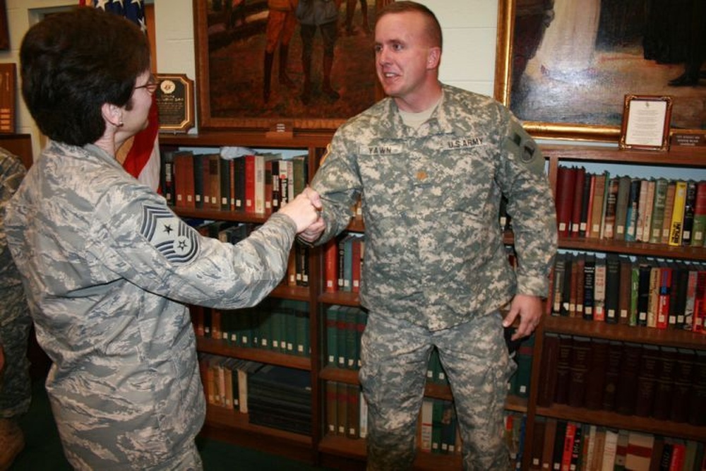 DVIDS - News - 'Major' change for Delaware soldier