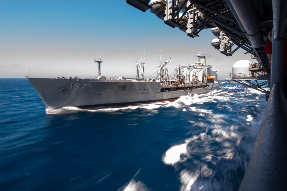 DVIDS - Images - USS Boxer replenishment