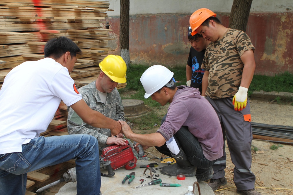 DVIDS - Images - Khaan Quest 2013, Erdmiin Oyun School renovation, July ...