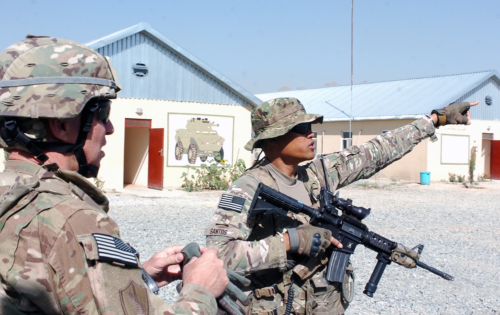 DVIDS - News - Guam guardsmen provide security for mobile strike force ...