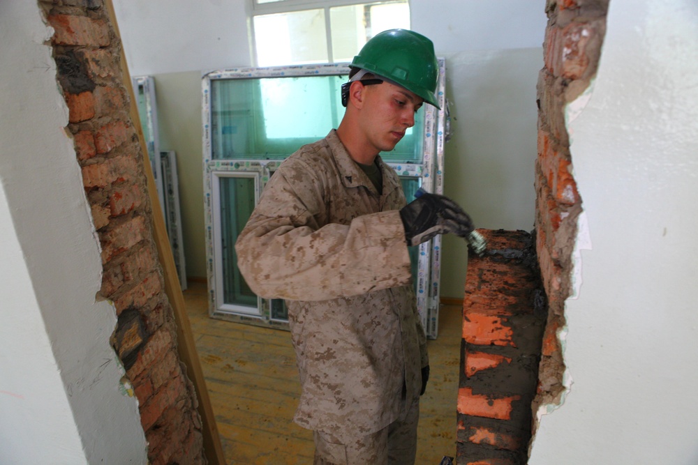 DVIDS - Images - Khaan Quest 2013, Erdmiin Oyun School renovation, July ...