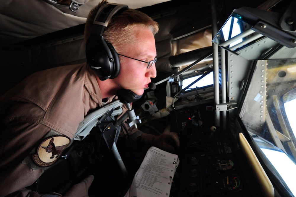 DVIDS - News - Boom operator conducts emergency procedures, saves lives