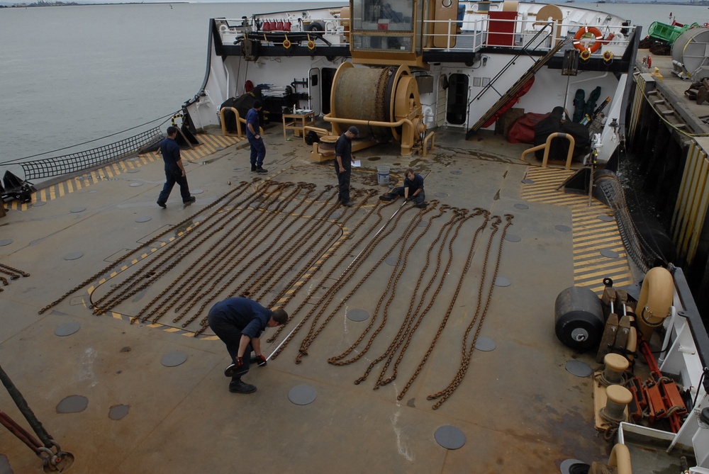 DVIDS - Images - Crewmembers aboard Coast Guard Cutter Aspen conduct ...