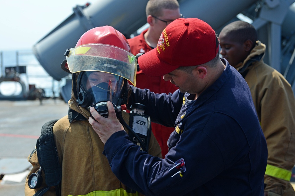 DVIDS Images Tiger Cruise Image 3 Of 5 