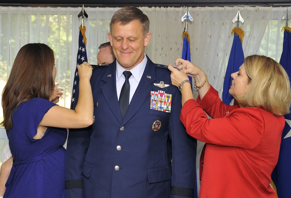 DVIDS - Images - Gen. Gorenc recieves fourth star [Image 1 of 9]
