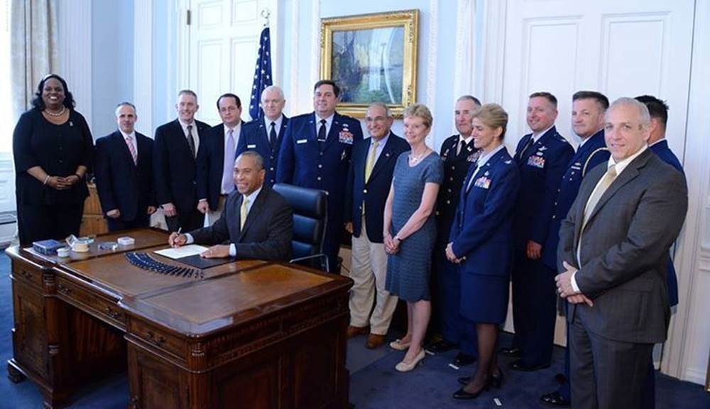 DVIDS - Images - Gov. Patrick signs executive order renaming ...